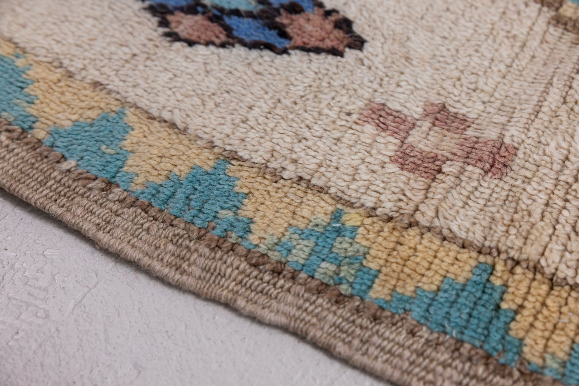2'10 x 4 | Small Moroccan Rug | M-2075 – Curio Rugs